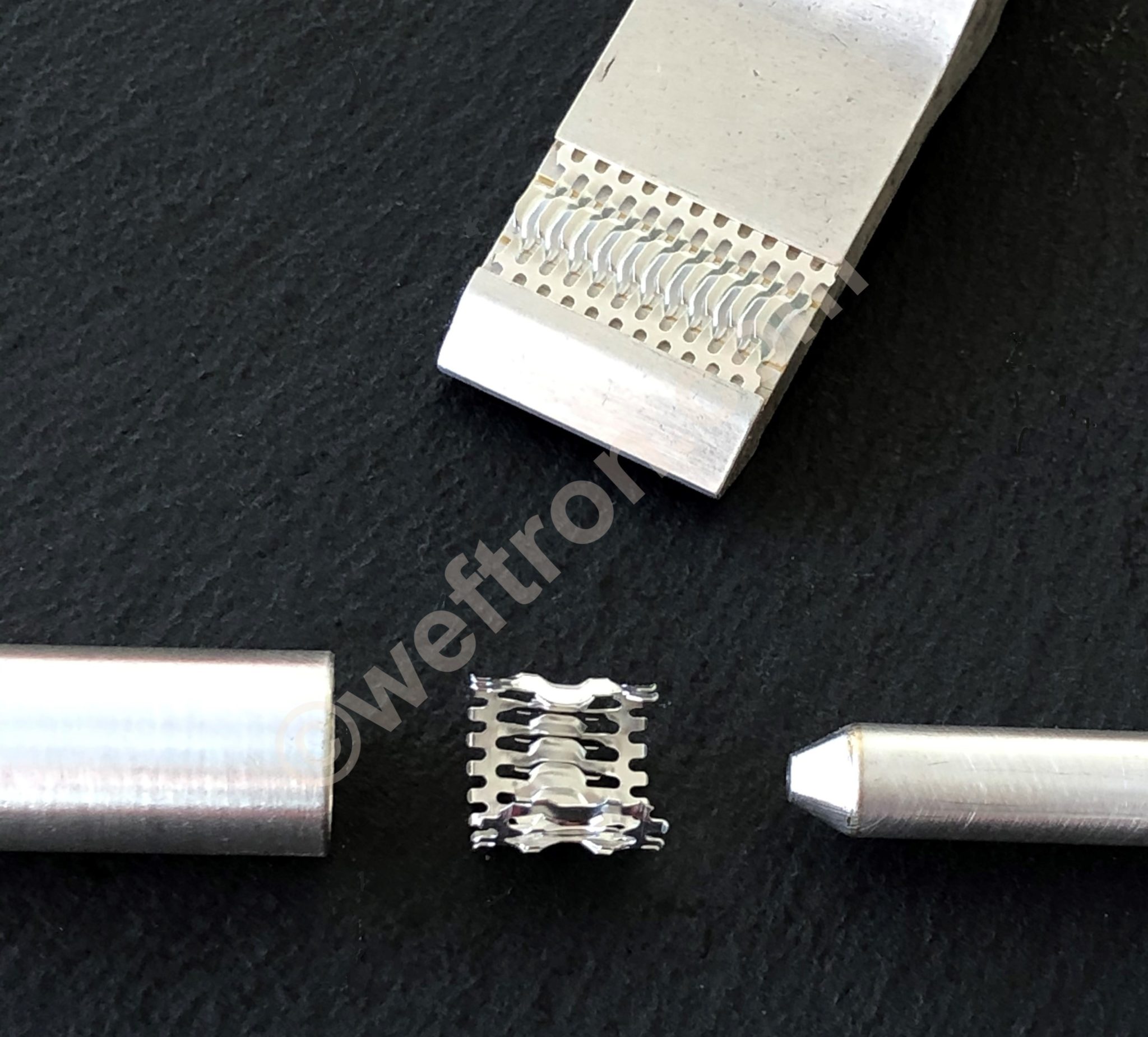 Power Contact Band - Louver_tron 313